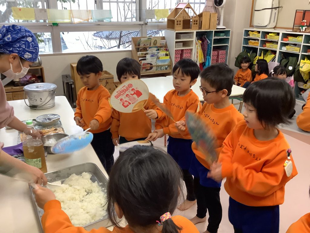 恵方巻き | こばと・ゆなの木こども園